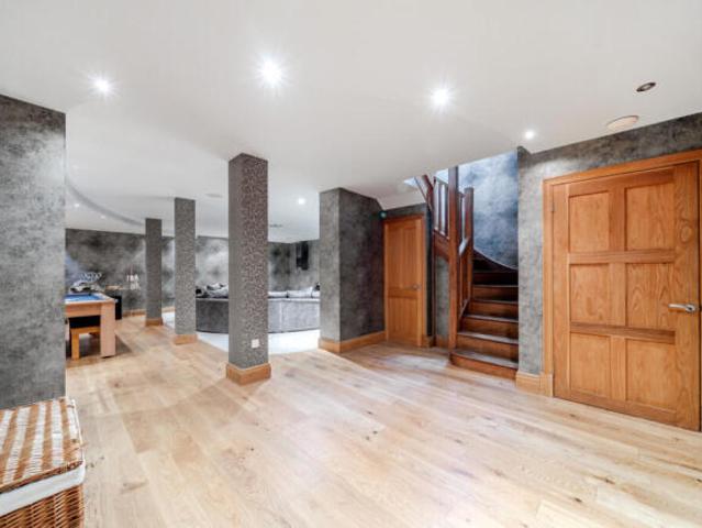 4 bedroom detached house for sale in Otford Lane, Halstead, Sevenoaks, Kent, TN14