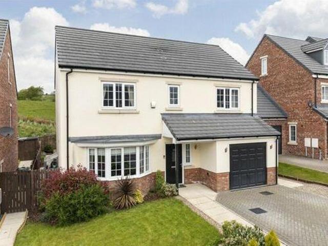 4 Bedroom Detached House For Sale In Otley, West Yorkshire