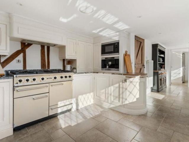 4 bedroom detached house for sale in Outings Lane, Doddinghurst, Brentwood CM15