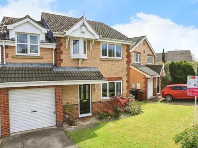 4 Bedroom Detached House For Sale In Oulton