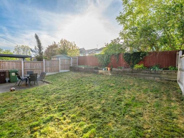 4 bedroom detached house for sale in Oval Drive, Fordhouses, WV10