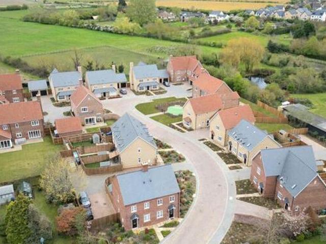4 Bedroom Detached House For Sale In Over
