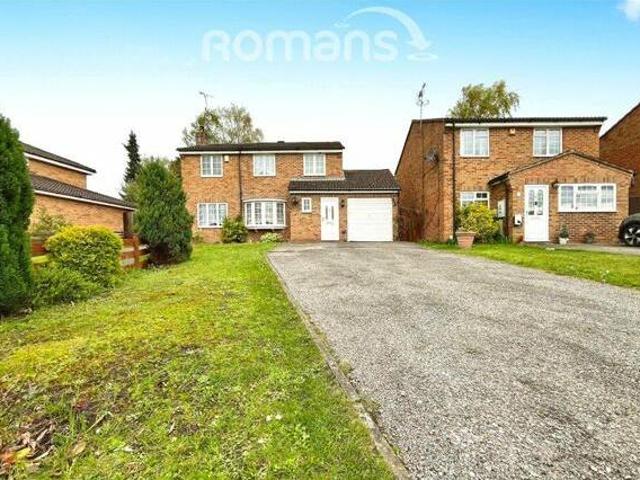 4 Bedroom Detached House For Sale In Owlsmoor