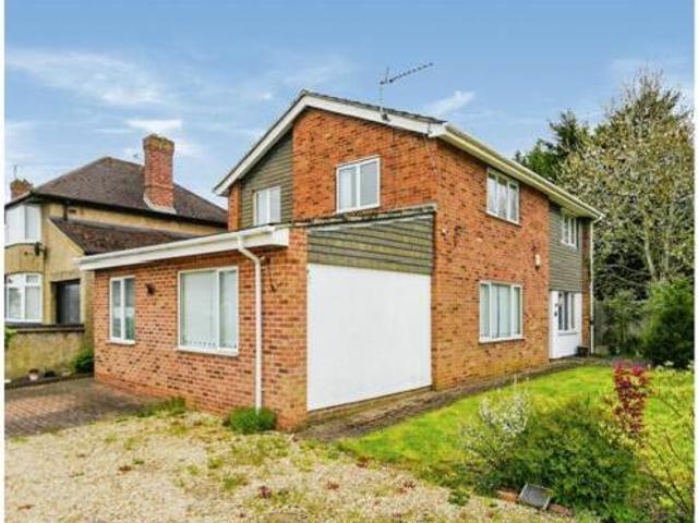 4 Bedroom Detached House For Sale In Oxford