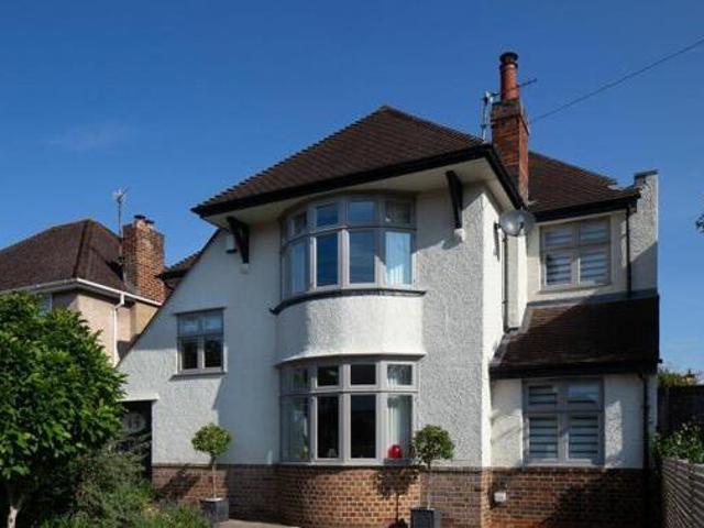 4 Bedroom Detached House For Sale In Oxford