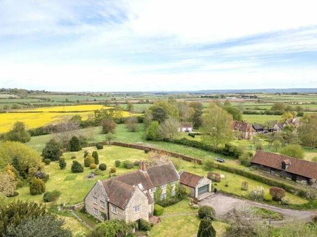4 Bedroom Detached House For Sale In Oxford
