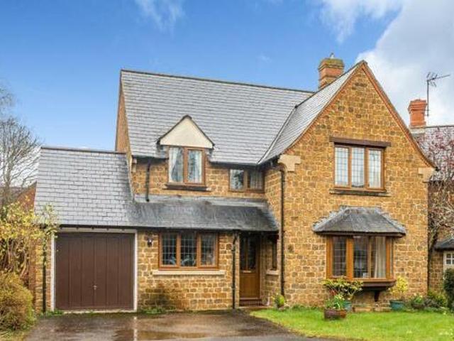 4 Bedroom Detached House For Sale In Oxfordshire