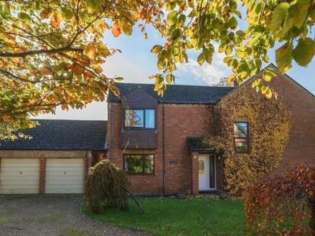 4 Bedroom Detached House For Sale In Oxfordshire