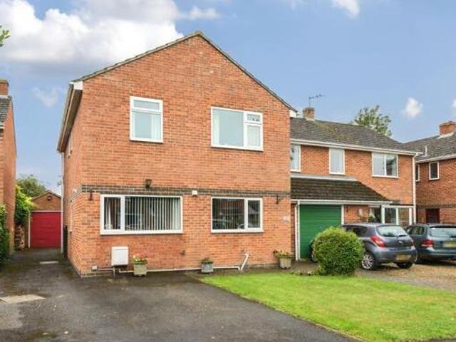 4 Bedroom Detached House For Sale In Oxfordshire