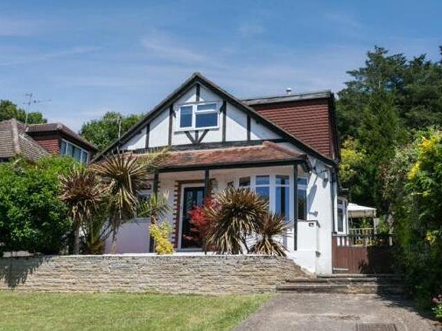 4 Bedroom Detached House For Sale In Loudwater