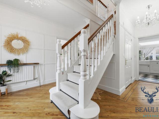 4 bedroom detached house for sale in Louvain Drive, Beaulieu Park, CM1 6, CM1