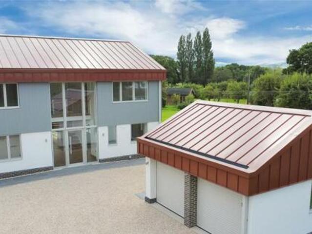 4 Bedroom Detached House For Sale In Lower Common
