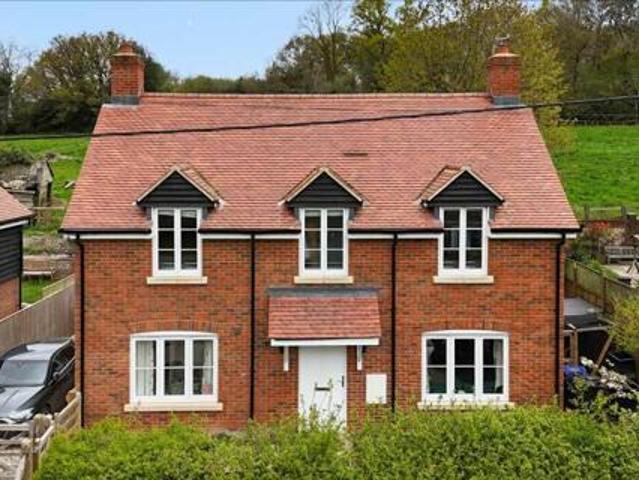4 Bedroom Detached House For Sale In Lower Chute