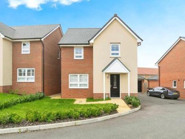 4 Bedroom Detached House For Sale In Lower Stondon