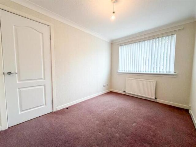 4 bedroom detached house for sale in Loancroft Gate, Uddingston, Glasgow, G71