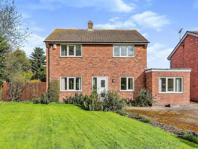 4 Bedroom Detached House For Sale In Long Bennington