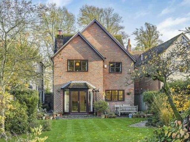 4 Bedroom Detached House For Sale In Long Crendon, Aylesbury
