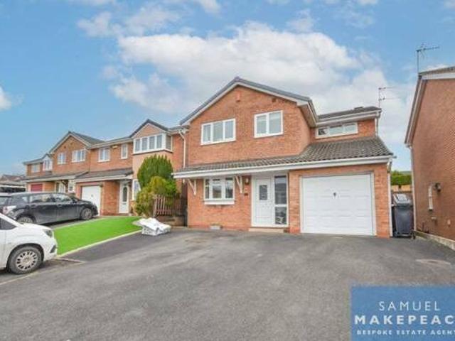 4 bedroom detached house for sale in Longclough Road Newcastle Staffordshire ST5