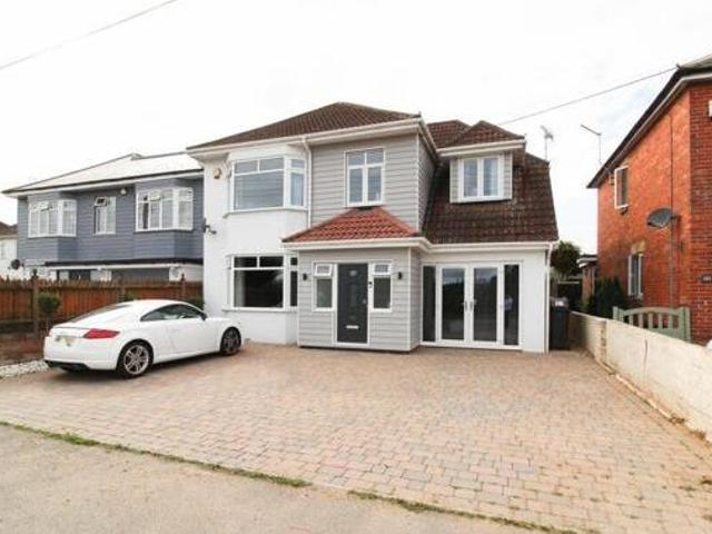 4 Bedroom Detached House For Sale In Longham, Ferndown