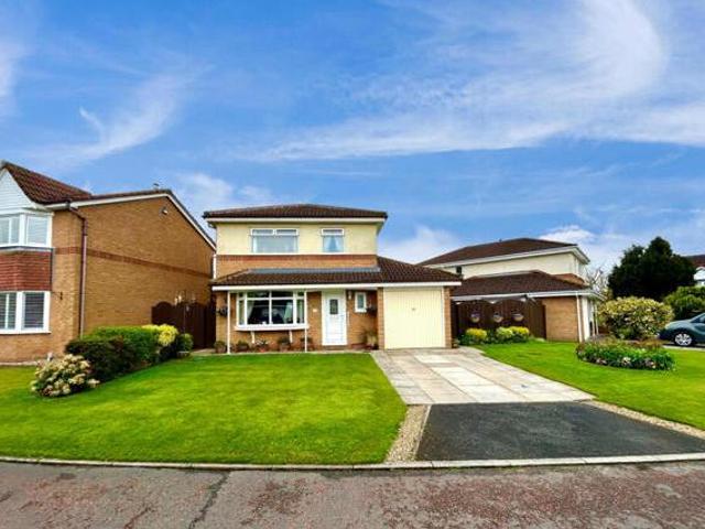 4 Bedroom Detached House For Sale In Longridge
