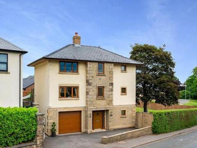 4 Bedroom Detached House For Sale In Longridge