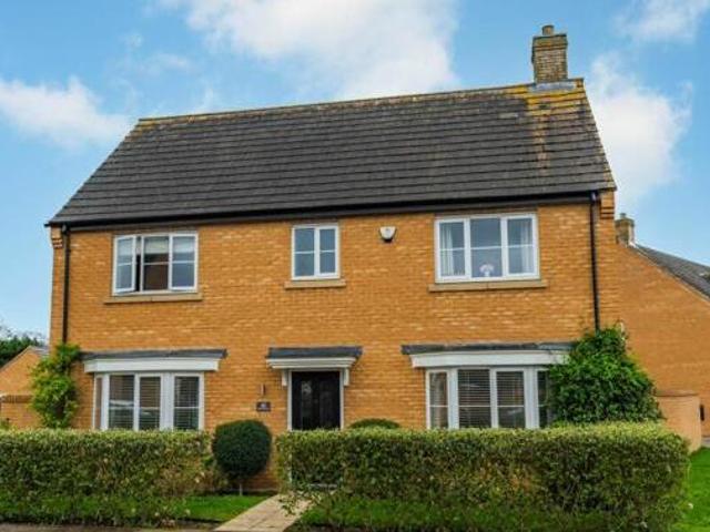 4 Bedroom Detached House For Sale In Longstanton