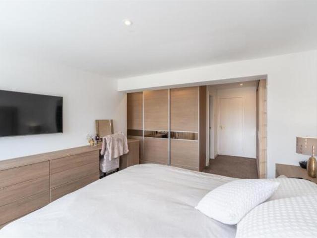 4 bedroom detached house for sale in Laurel Hill Way, Leeds, LS15