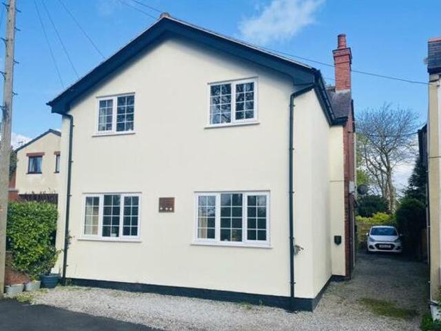 4 Bedroom Detached House For Sale In Lavister