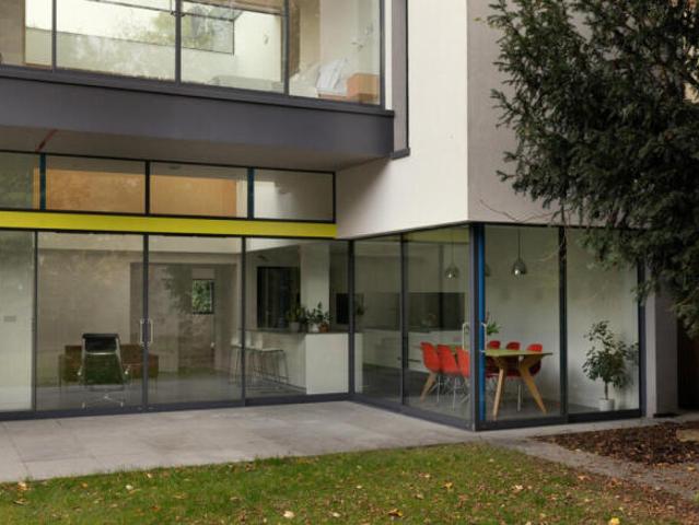 4 bedroom detached house for sale in Lawrie Park Road, London, SE26 6, SE26