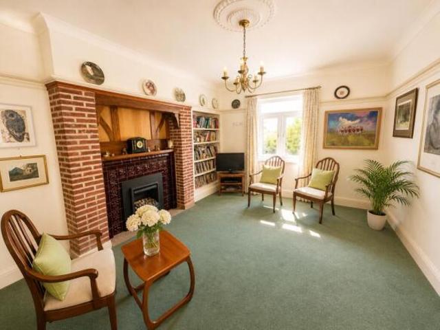 4 bedroom detached house for sale in Lache Lane, Chester, Cheshire, CH4