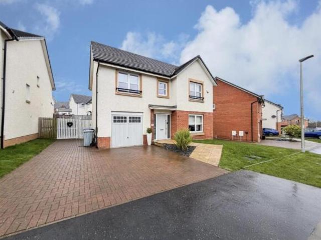 4 bedroom detached house for sale in Lady Nancy Crescent, Blantyre, Glasgow, G72