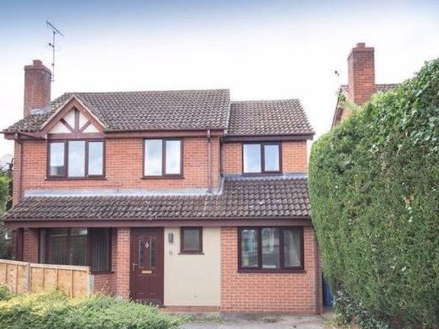 4 bedroom detached house for sale in LAMPETER CLOSE OAKWOOD DE21
