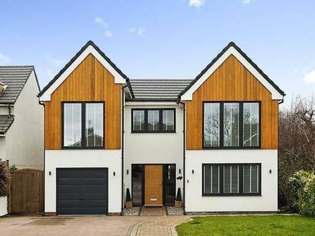 4 bedroom detached house for sale in Langar Road Bingham Nottingham Nottinghamshire NG13
