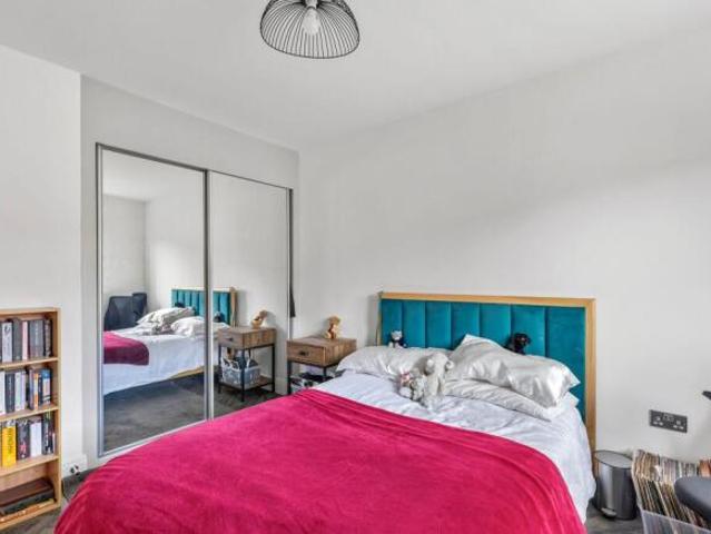 4 bedroom detached house for sale in Lapwing Avenue, Menston, LS29