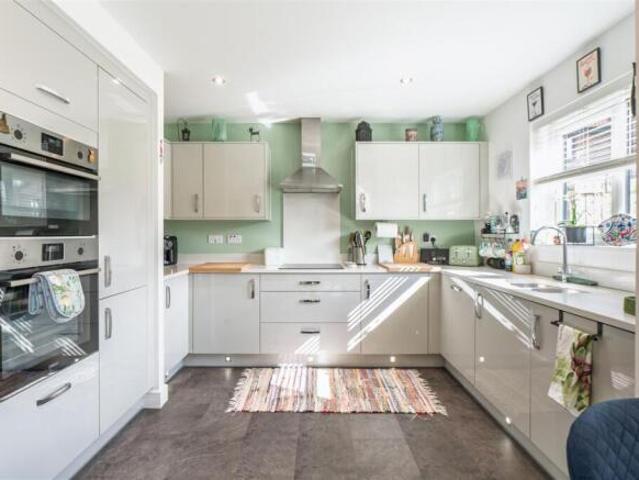 4 bedroom detached house for sale in Larkspur Avenue, Callerton, NE5