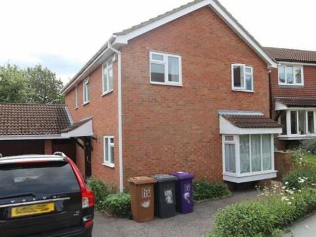 4 Bedroom Detached House For Sale In Letchworth Garden City