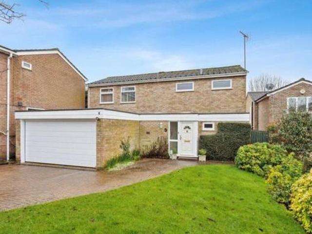 4 Bedroom Detached House For Sale In Letchworth Garden City