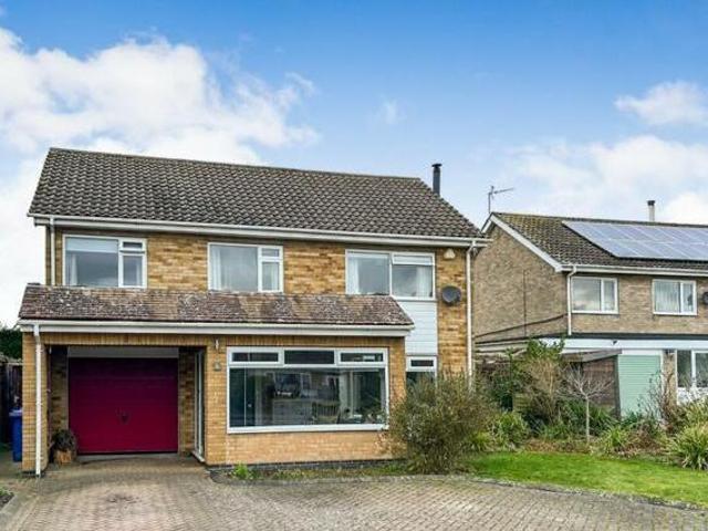 4 Bedroom Detached House For Sale In Lea, Gainsborough