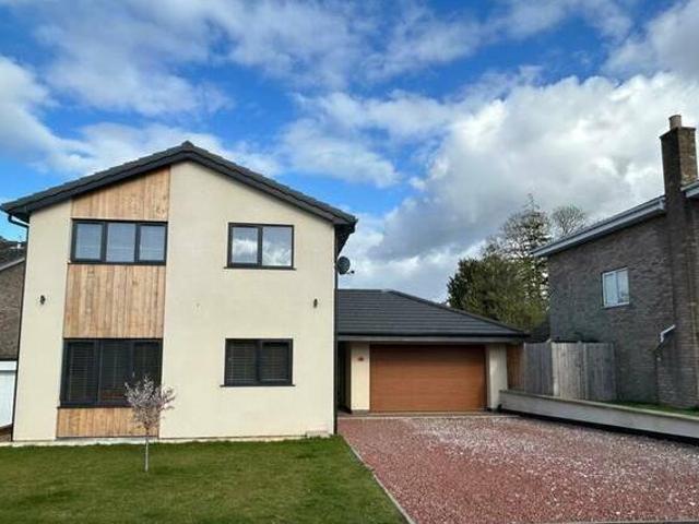 4 bedroom detached house for sale in Lea View RYHALL Stamford PE9