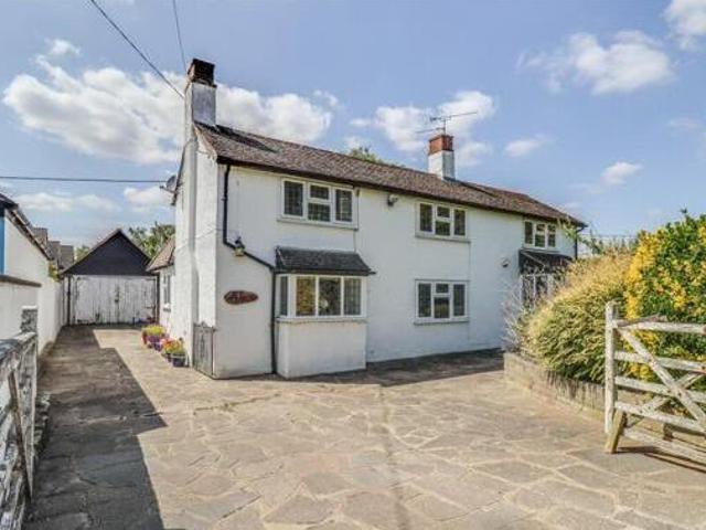 4 Bedroom Detached House For Sale In Leaden Roding