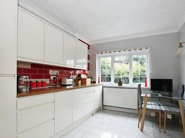 4 Bedroom Detached House For Sale In Leasingham, Sleaford