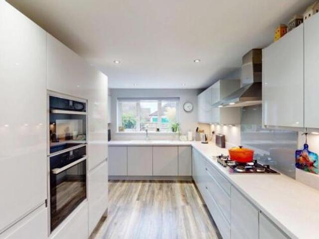 4 bedroom detached house for sale in Lee Bank, Westhoughton, BL5