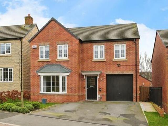 4 Bedroom Detached House For Sale In Leeds
