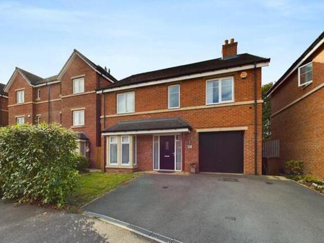 4 Bedroom Detached House For Sale In Leeds