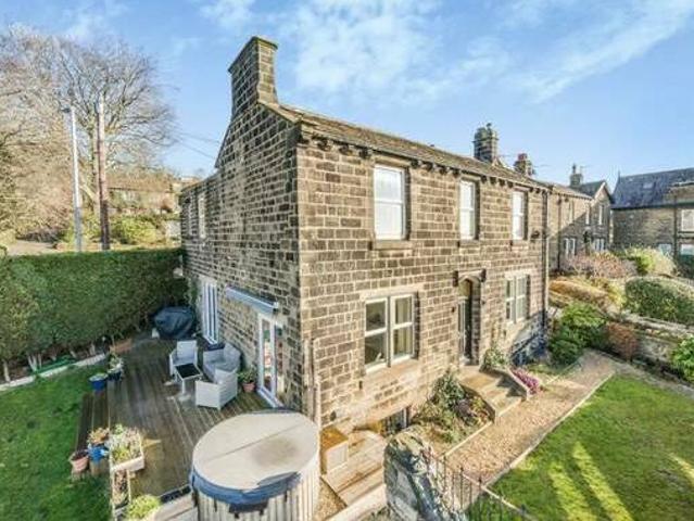 4 bedroom detached house for sale in Leeds Road Rawdon Leeds LS19