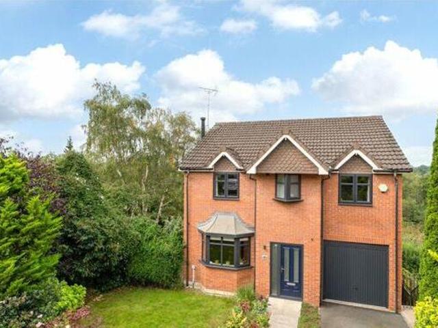 4 Bedroom Detached House For Sale In Leeds, West Yorkshire