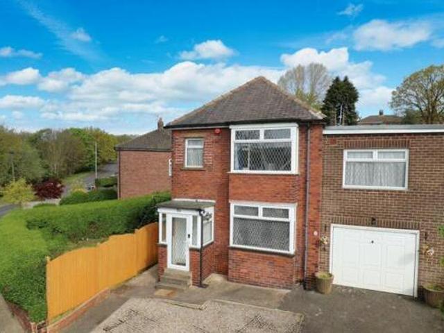4 Bedroom Detached House For Sale In Leeds, West Yorkshire