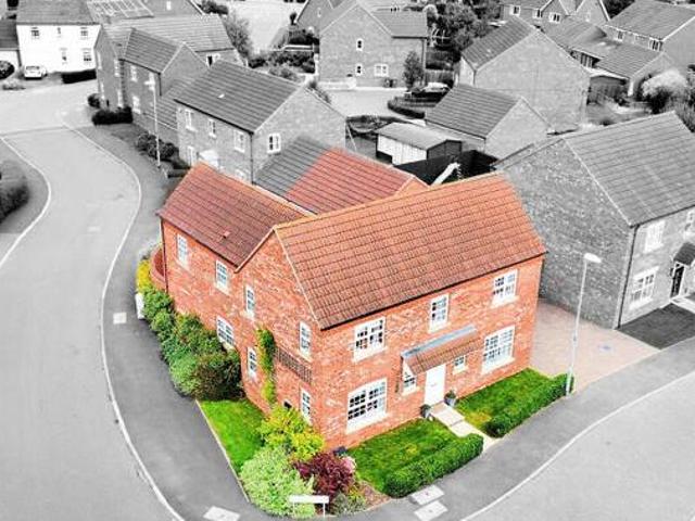 4 Bedroom Detached House For Sale In Leicester Forest East