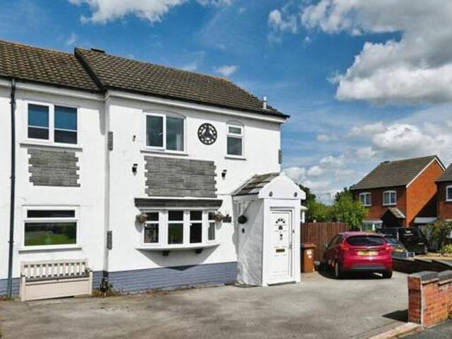 4 Bedroom Detached House For Sale In Leicester, Leicestershire