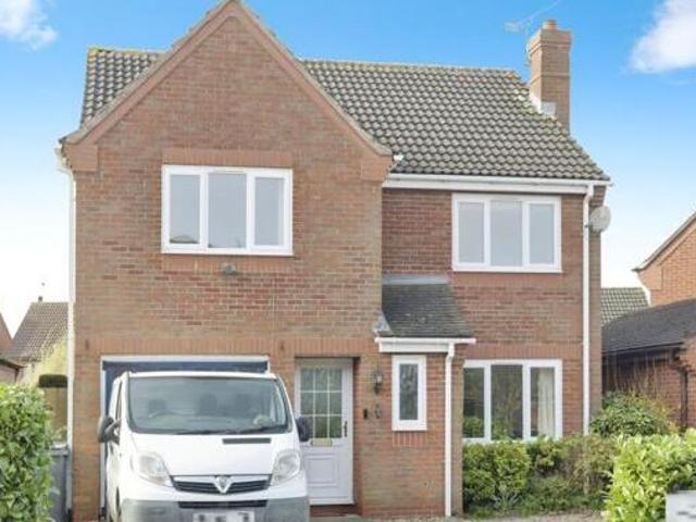 4 Bedroom Detached House For Sale In Leicester